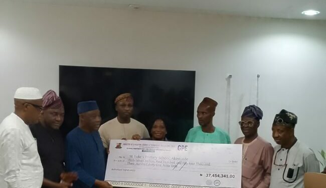 BESDA AF-TEES: Oyo Gets 3.5bn Support Grants To Renovate 105 Rural ...